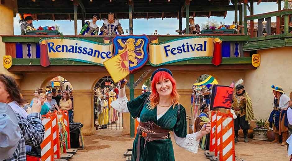 How to Turn Your Friends Into Renaissance Fair Enthusiasts — Costume ...